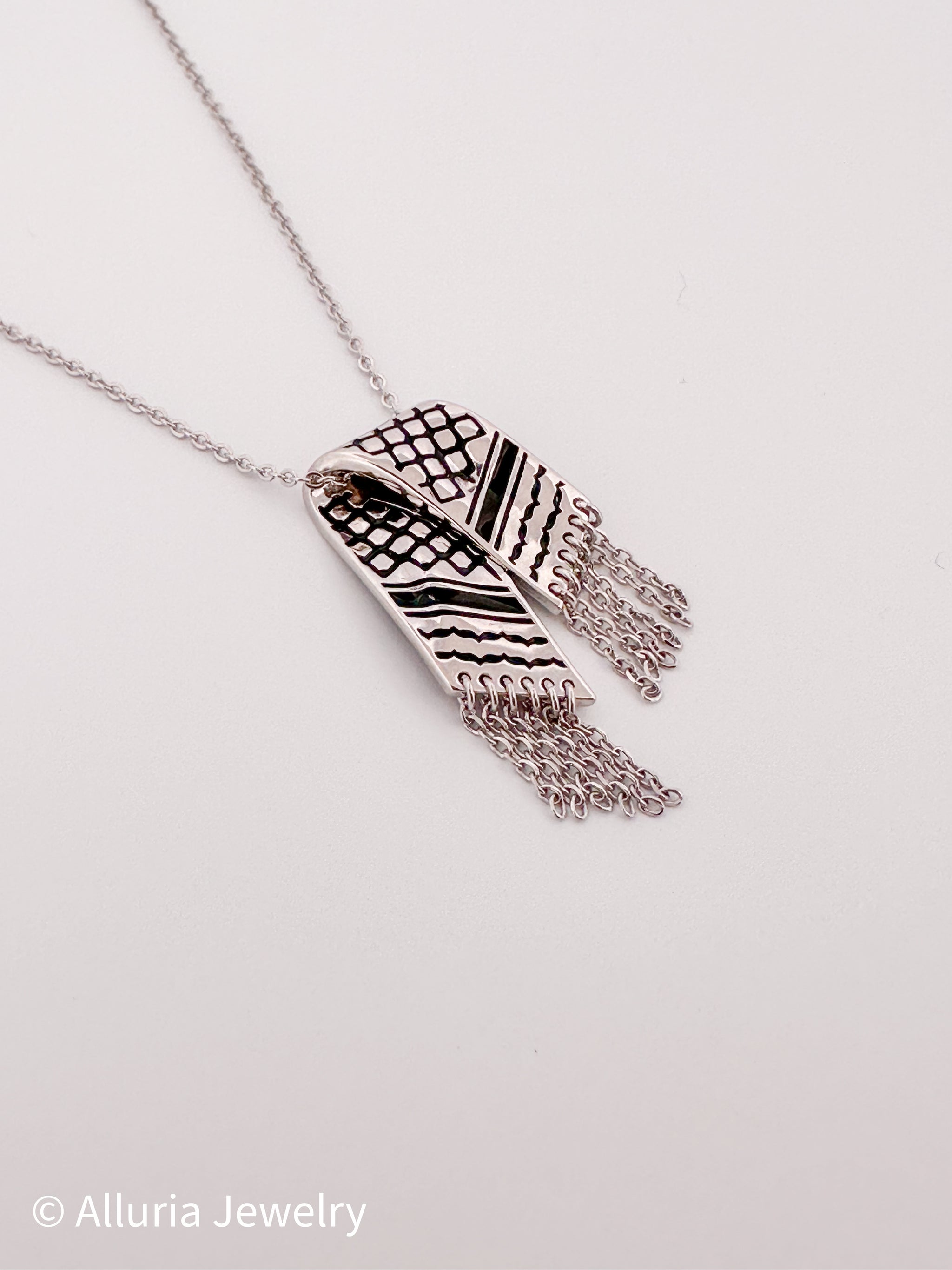 A Kuffieh Scarf Palestine Necklace – Alluria Jewelry